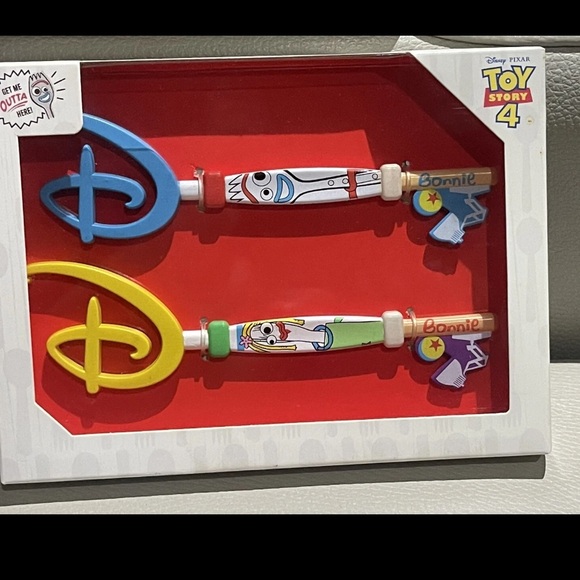 Disney | Other | Disney Toy Story 4 Forky And Bonnie Key Set Blue And ...